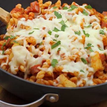 One Skillet Hawaiian Pasta - Joyful Momma's Kitchen